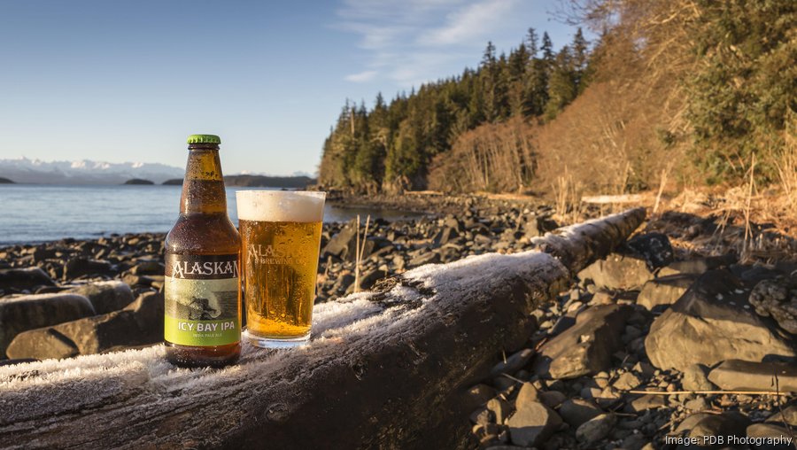 Alaskan Brewing Icy Bay IPA Wide Shot copy