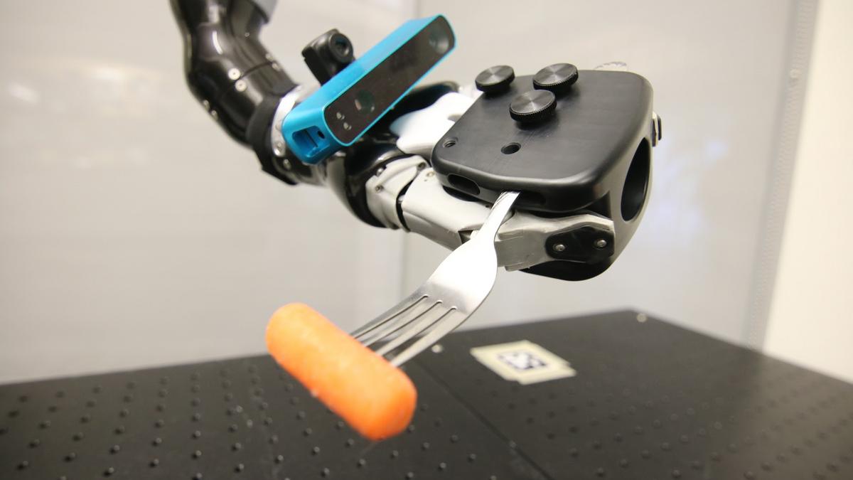 CMU researchers present robot arm with incorporated sensor - Pittsburgh ...