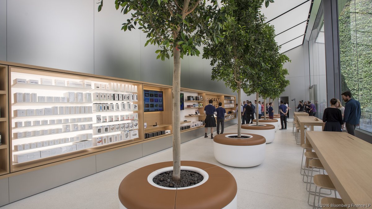 Apple could bring a big flagship store for Barney’s space at Scottsdale ...
