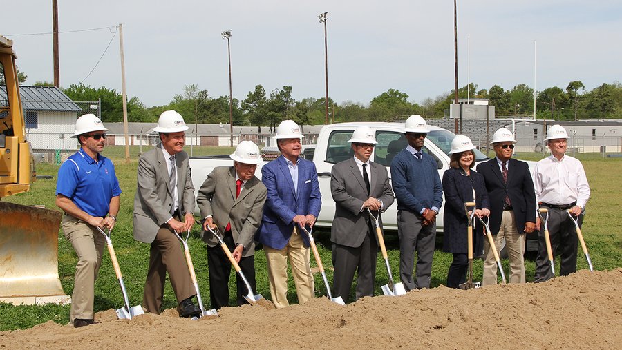 The West Memphis School District is demolishing Bragg Elementary and ...