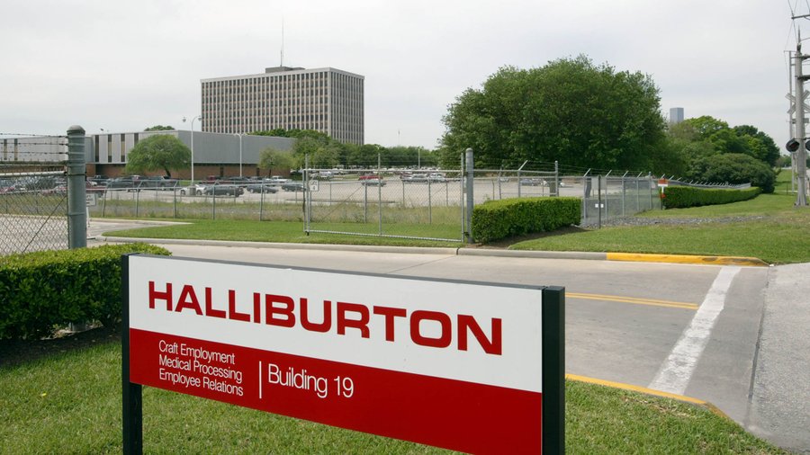 How much Kinder Morgan, Halliburton, other Texas S&P 100 companies pay ...