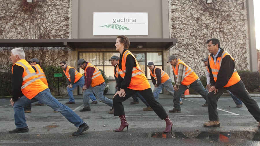 Gachina eases muscle strains with stretching time - San Francisco ...