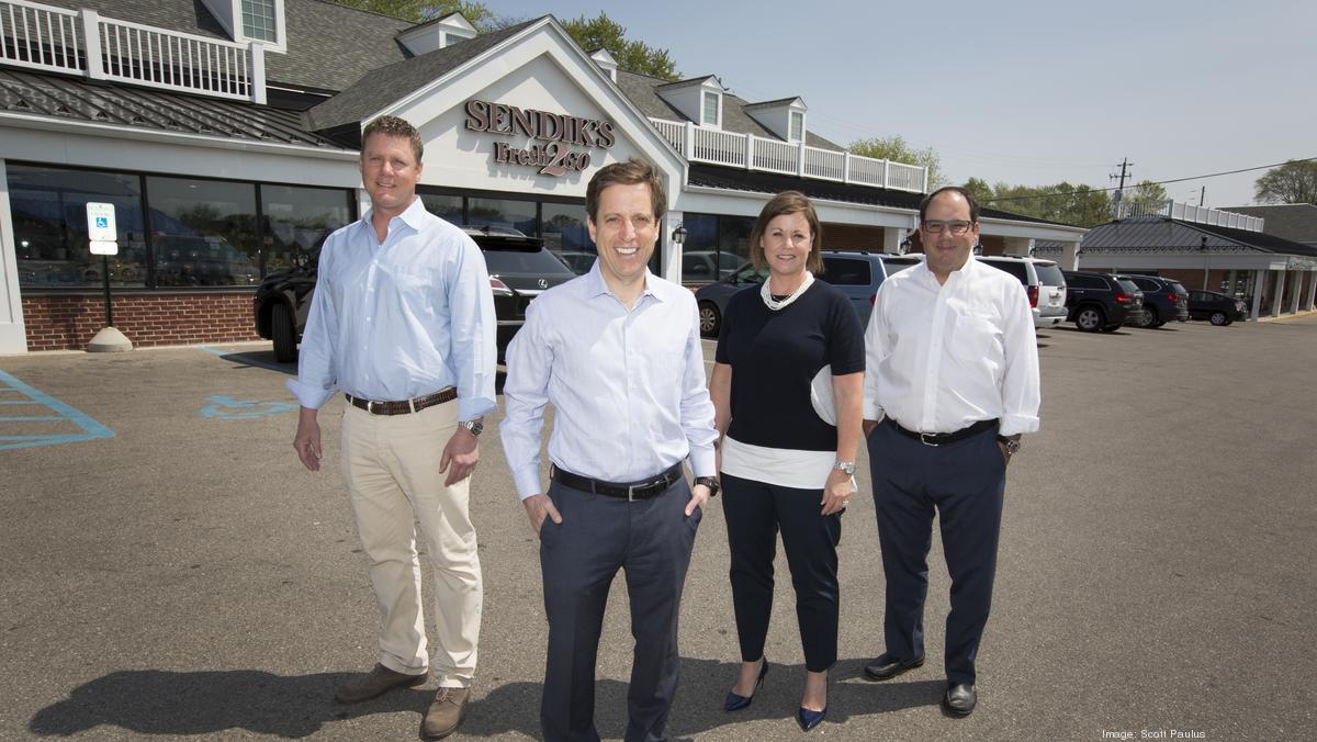 Sendik's Food Market sets opening date for Waukesha location ...