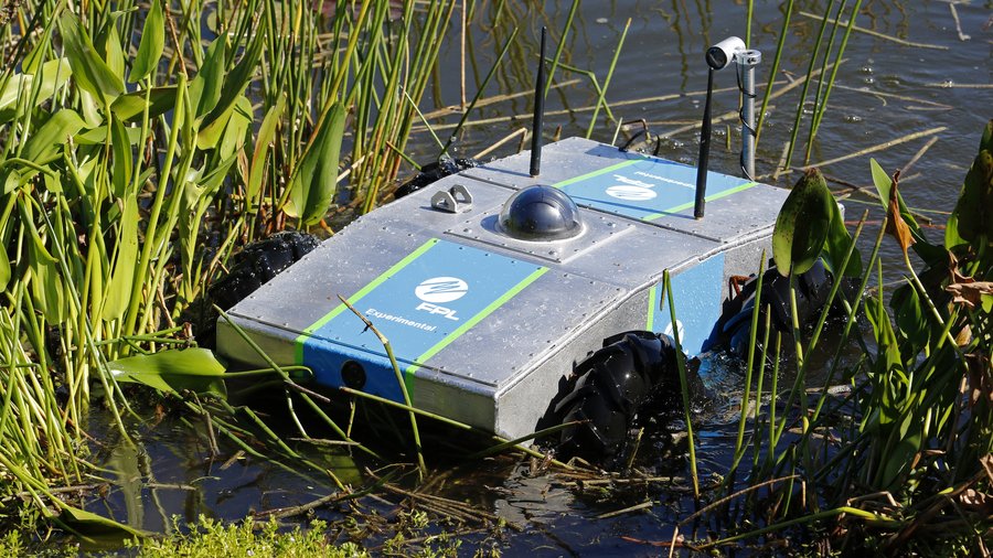 FPL Amphibious Robot