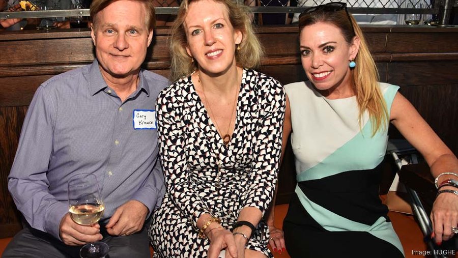 Old City celebrates 25 years of First Friday - Philadelphia Business ...