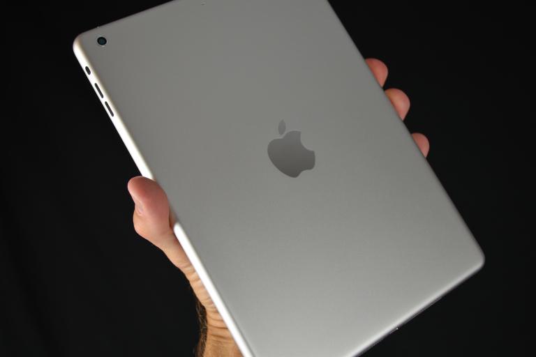 Leaked images show new thinner, ‘space gray’ iPad5 - Orlando Business ...