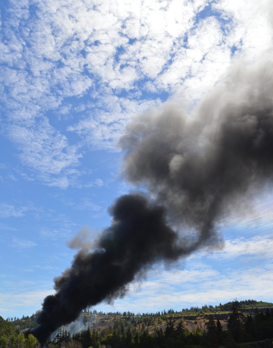 Union Pacific oil train derailment comes as company looks to expand ...