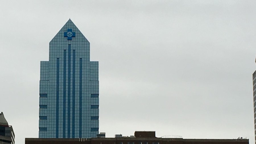 Philadelphia's Independence Blue Cross tower goes under contract ...