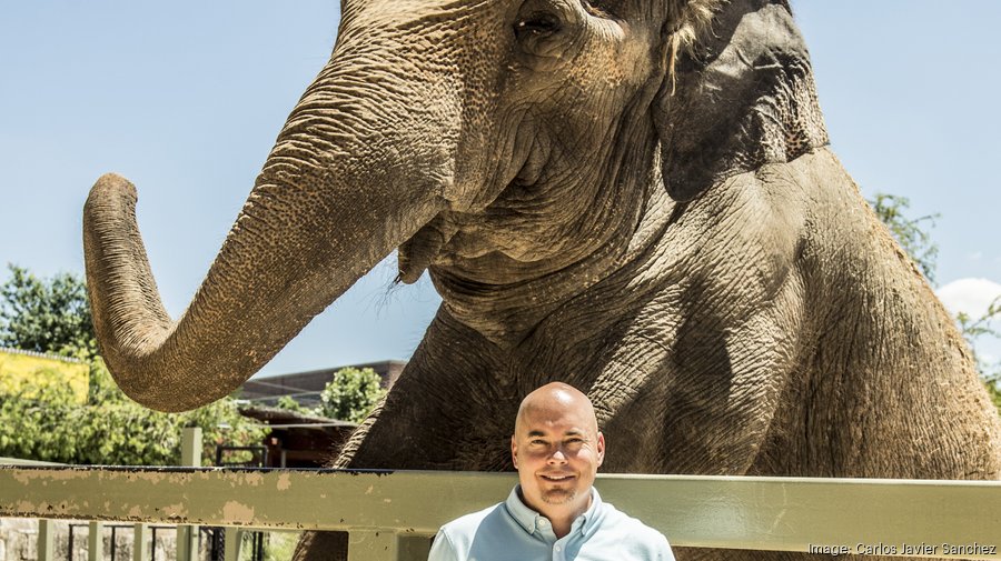 Ringling Bros. and Barnum & Bailey sends huge gift to San Antonio Zoo ...