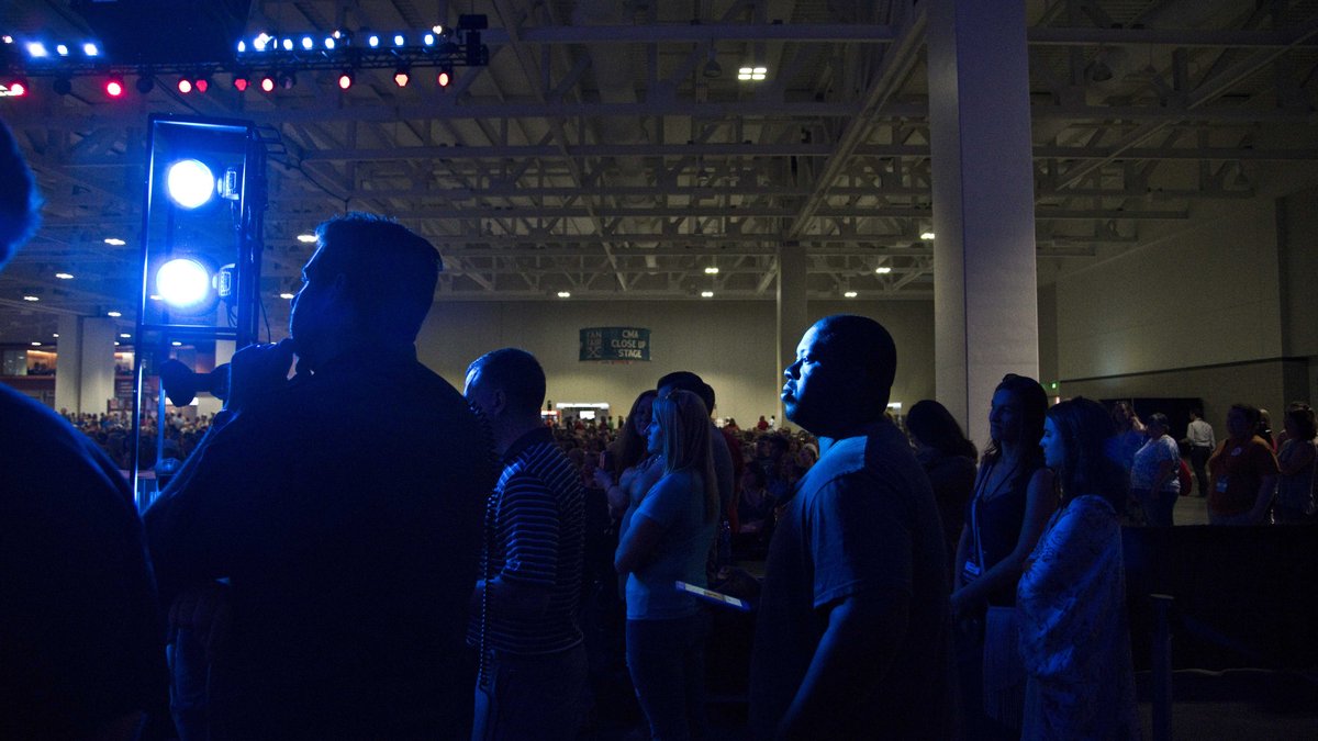 CMA Fest portrait: Vendor brings her artwork, inspiration to CMA Fest ...