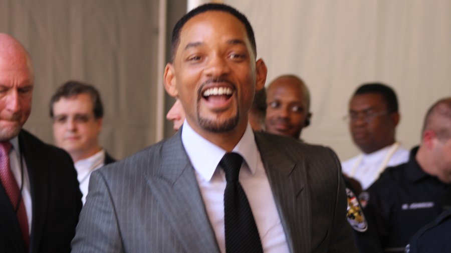 Variety: Report: 'Atlanta' to return in 2021, but filming to extend ...